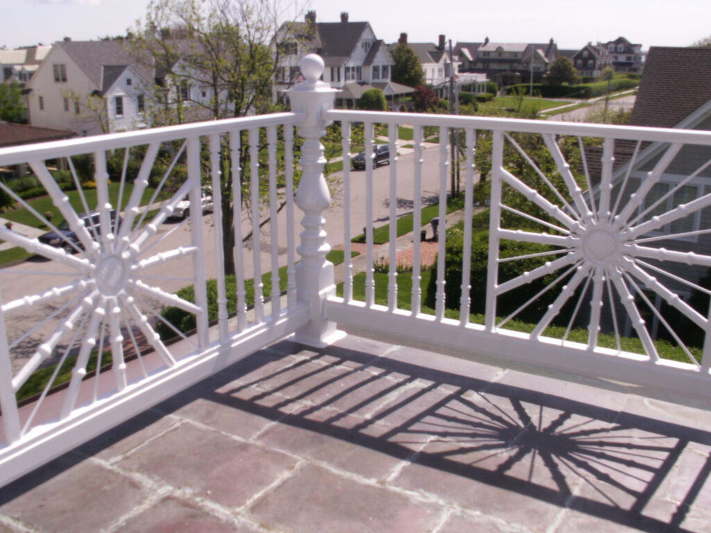 Exterior True Balcony Rail 25 | Newman Iron Works