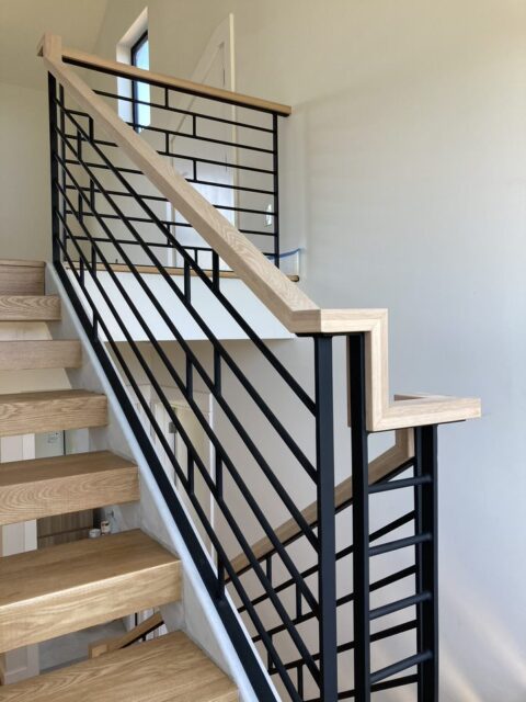 Interior Horizontal Line Railing 8 | Newman Iron Works