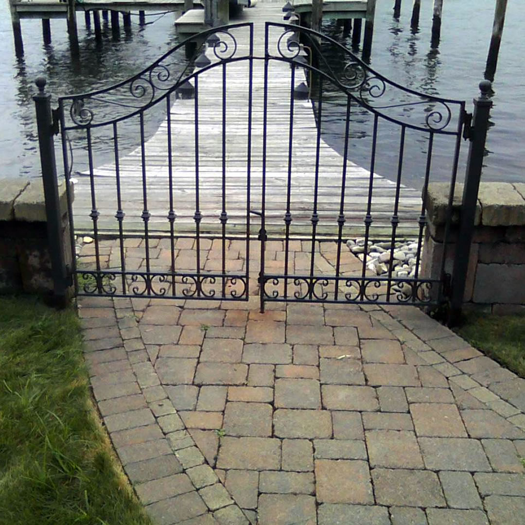 Dock Gate 4 | Newman Iron Works